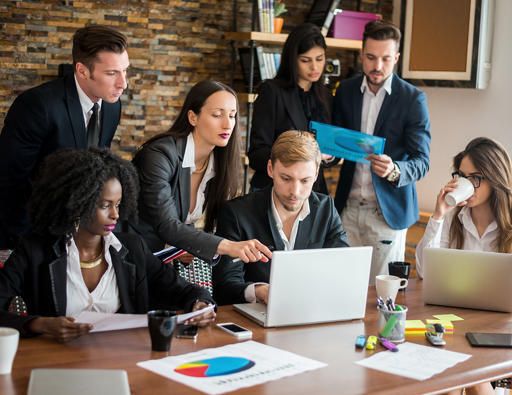 The Benefits and Drawbacks of a Membership Business Model | Ugenie